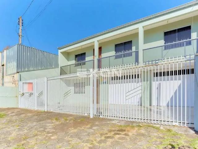 Casa / Sobrado para Venda em Colombo/PR Atuba 5 Quartos