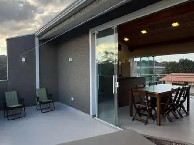 Casa / Sobrado para Venda em Colombo/PR Butiatumirim 4 Quartos