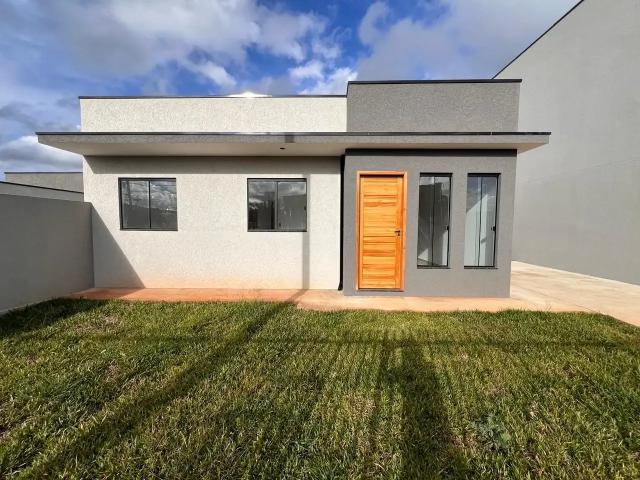 Casa / Sobrado para Venda em Colombo/PR São Dimas 3 Quartos