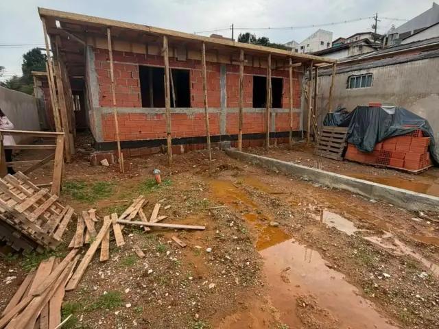 Casa / Sobrado para Venda em Colombo/PR Roça Grande 3 Quartos
