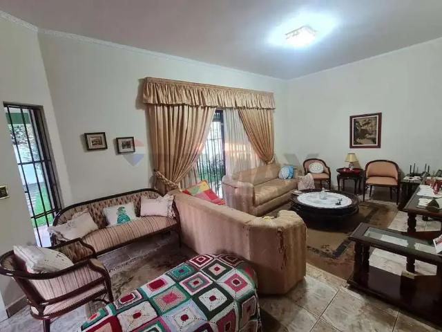 Casa / Sobrado para Venda em Cosmópolis/SP Vila José Kalil Aun 6 Quartos