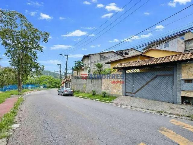 Casa / Sobrado para Venda em Cotia/SP Outeiro de Passárgada 3 Quartos