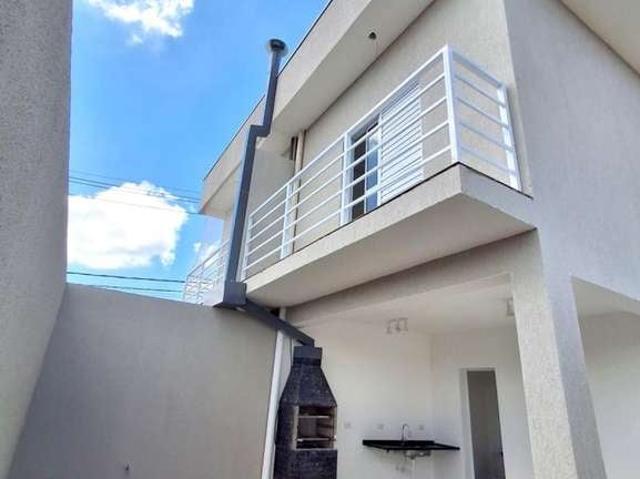 Casa / Sobrado para Venda em Cotia/SP Água Espraiada Caucaia do Alto 3 Quartos