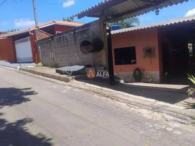 Casa / Sobrado para Venda em Cotia/SP Água Espraiada Caucaia do Alto 3 Quartos