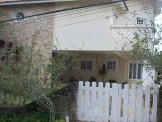 Casa / Sobrado para Venda em Cotia/SP Caucaia do Alto 5 Quartos