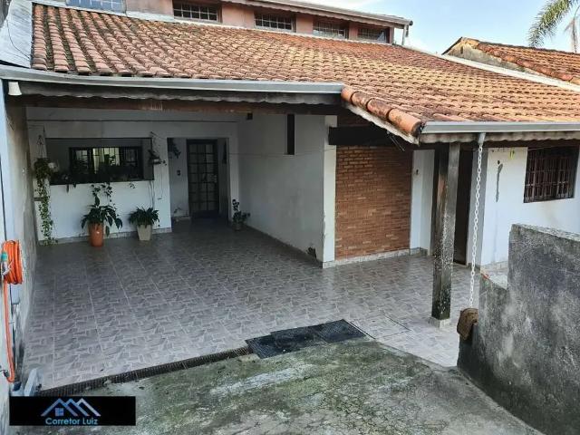 Casa / Sobrado para Venda em Cotia/SP Centro 2 Quartos