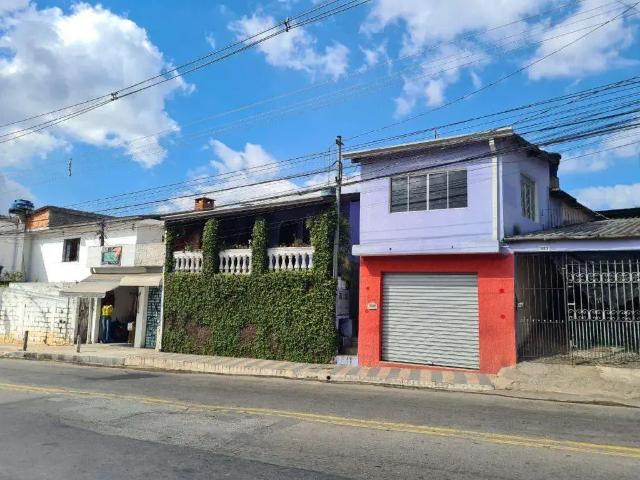 Casa / Sobrado para Venda em Cotia/SP Centro 3 Quartos
