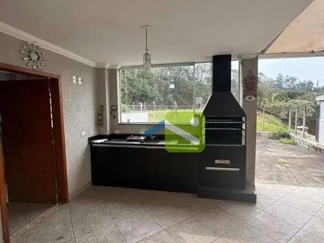 Casa / Sobrado para Venda em Cotia/SP Centro 3 Quartos