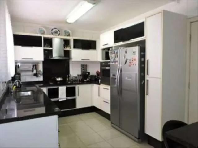 Casa / Sobrado para Venda em Cotia/SP Chácara Canta Galo 3 Quartos
