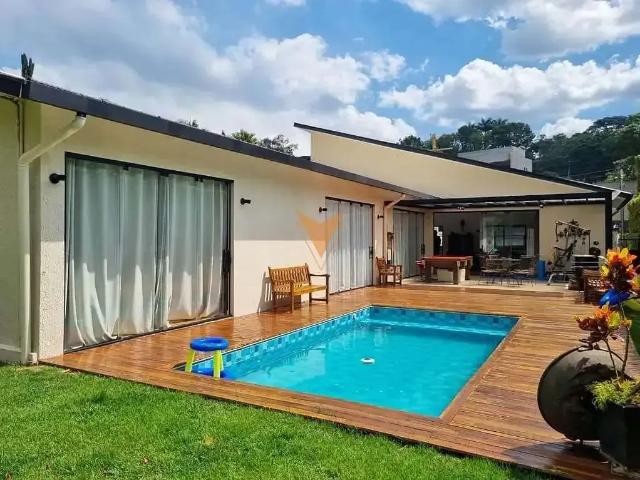 Casa / Sobrado para Venda em Cotia/SP Chácara Eliana 3 Quartos