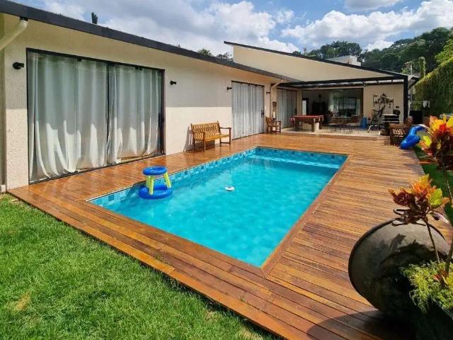 Casa / Sobrado para Venda em Cotia/SP Chácara Eliana 3 Quartos