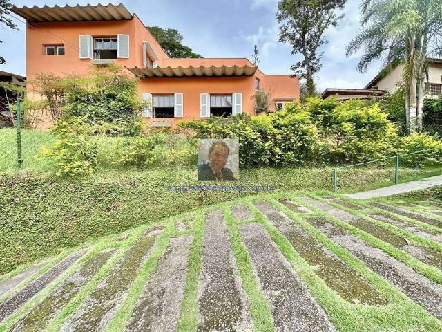 Casa / Sobrado para Venda em Cotia/SP Chácara Eliana 4 Quartos
