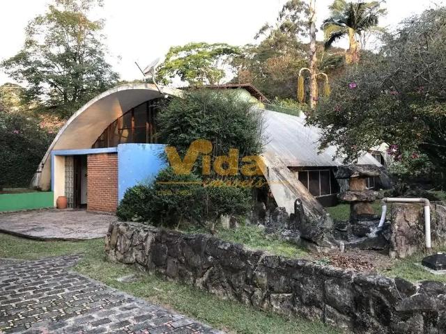 Casa / Sobrado para Venda em Cotia/SP Chácara Eliana 4 Quartos