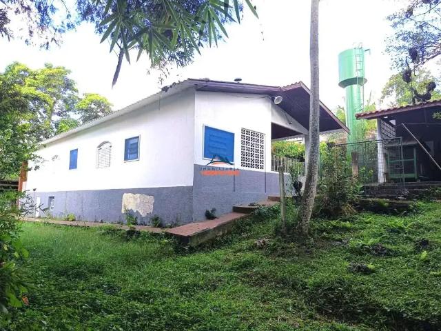 Casa / Sobrado para Venda em Cotia/SP Chácara Santa Maria 3 Quartos