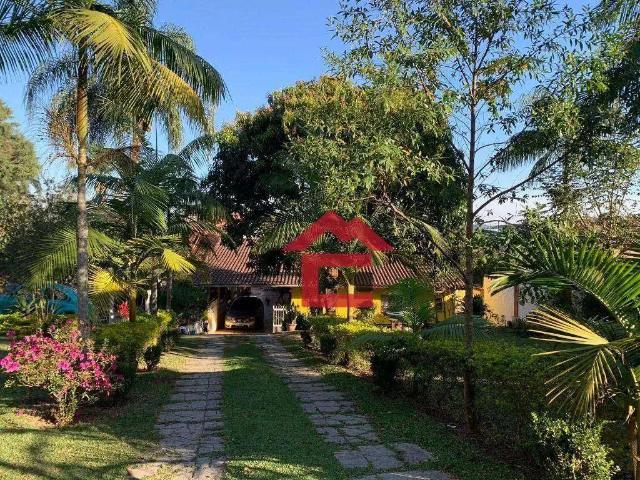 Casa / Sobrado para Venda em Cotia/SP Chácara Santa Maria 4 Quartos