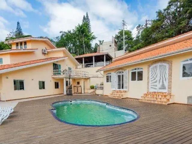 Casa / Sobrado para Venda em Cotia/SP Chácara Pavoeiro 3 Quartos