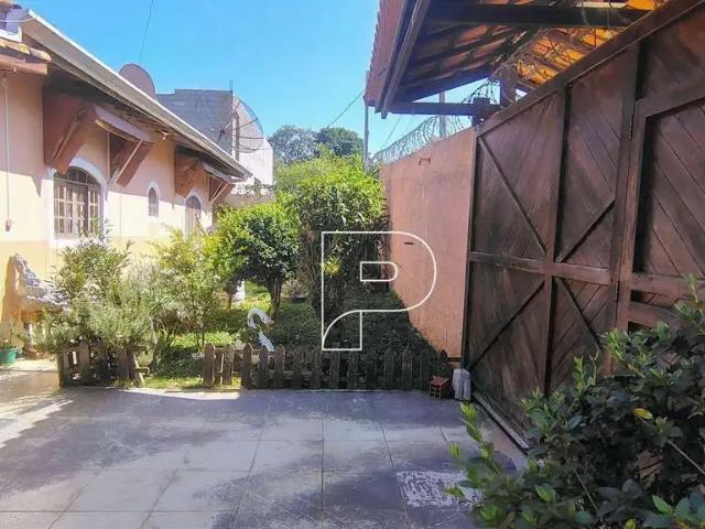 Casa / Sobrado para Venda em Cotia/SP Chácara Tropical Caucaia do Alto 3 Quartos