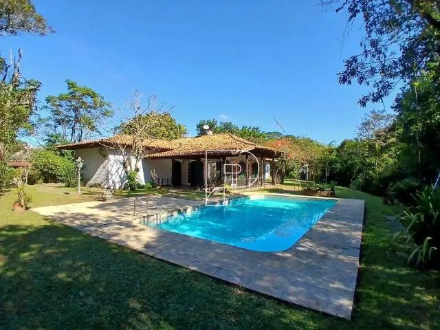Casa / Sobrado para Venda em Cotia/SP Chácaras do Refúgio Granja Viana 4 Quartos