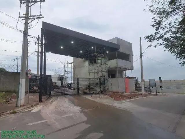 Casa / Sobrado para Venda em Cotia/SP Furquim 3 Quartos