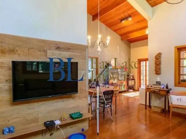 Casa / Sobrado para Venda em Cotia/SP Granja Viana 4 Quartos