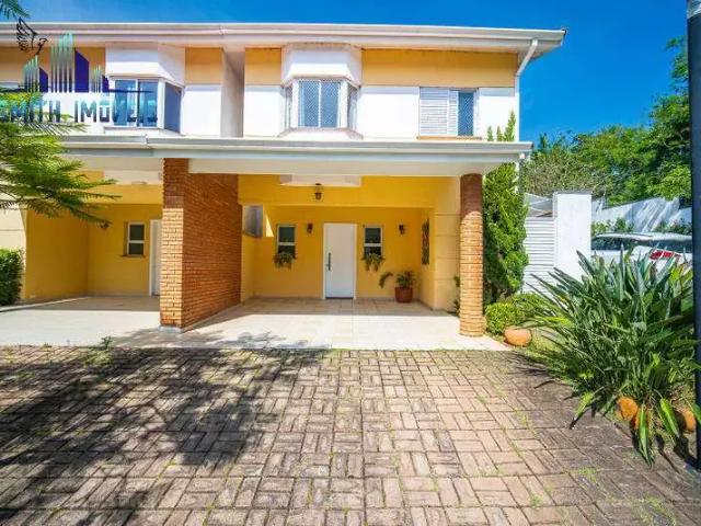 Casa / Sobrado para Venda em Cotia/SP Granja Viana 4 Quartos