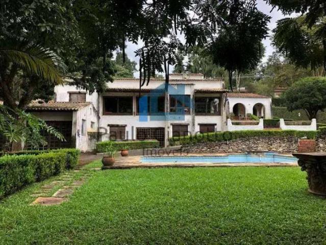 Casa / Sobrado para Venda em Cotia/SP Granja Viana 4 Quartos