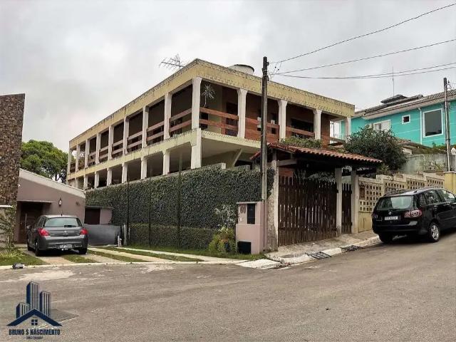 Casa / Sobrado para Venda em Cotia/SP Granja Viana 5 Quartos