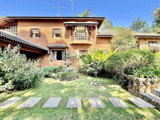 Casa / Sobrado para Venda em Cotia/SP Granja Viana 5 Quartos
