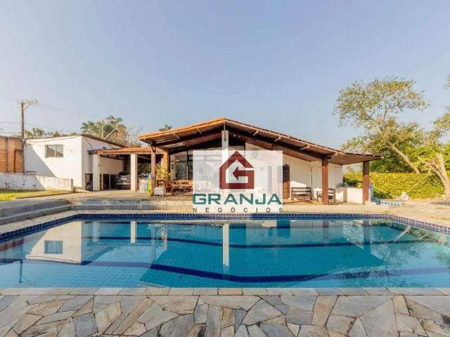 Casa / Sobrado para Venda em Cotia/SP Granja Viana 5 Quartos