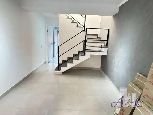 Casa / Sobrado para Venda em Cotia/SP Granja Viana 2 Quartos