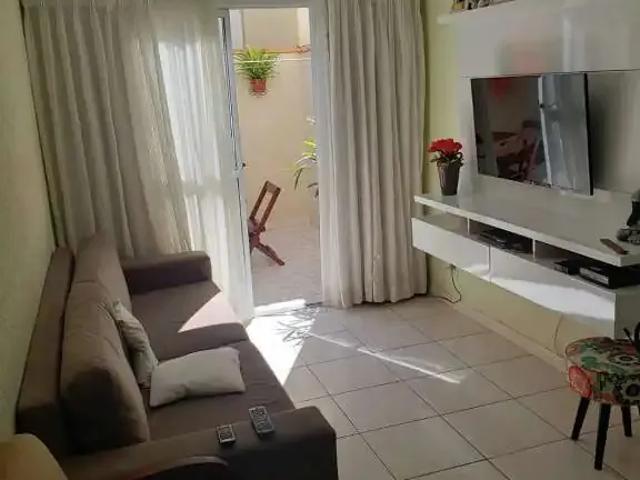 Casa / Sobrado para Venda em Cotia/SP Granja Viana 2 Quartos
