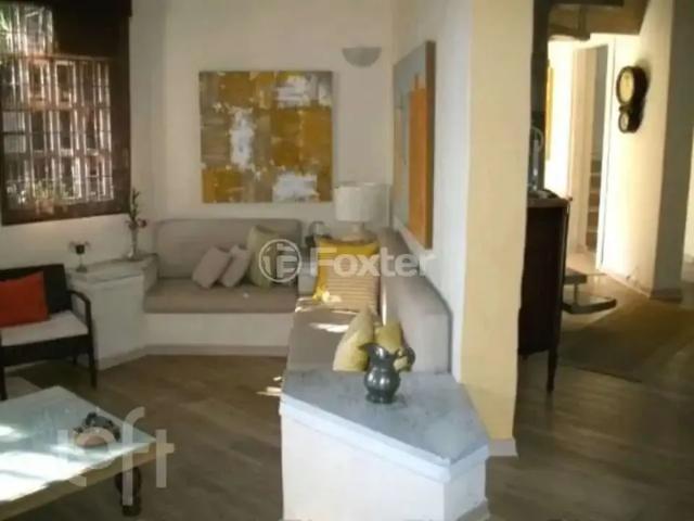 Casa / Sobrado para Venda em Cotia/SP Granja Viana 3 Quartos