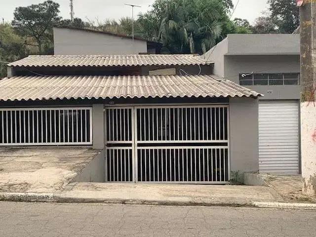 Casa / Sobrado para Venda em Cotia/SP Granja Viana 3 Quartos
