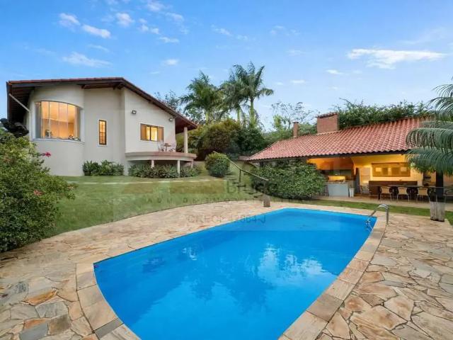 Casa / Sobrado para Venda em Cotia/SP Granja Viana II 4 Quartos
