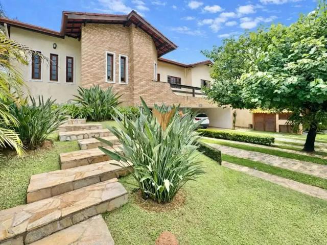 Casa / Sobrado para Venda em Cotia/SP Granja Viana II 4 Quartos