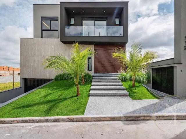 Casa / Sobrado para Venda em Cotia/SP Granja Viana II 4 Quartos