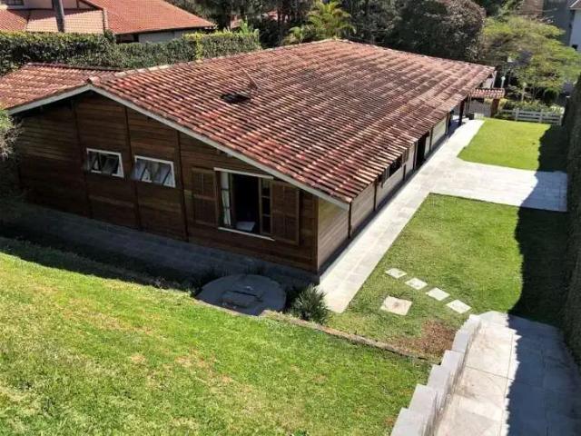Casa / Sobrado para Venda em Cotia/SP Granja Viana II 3 Quartos
