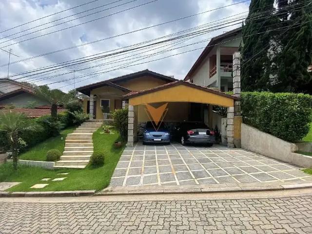Casa / Sobrado para Venda em Cotia/SP Granja Viana II 3 Quartos