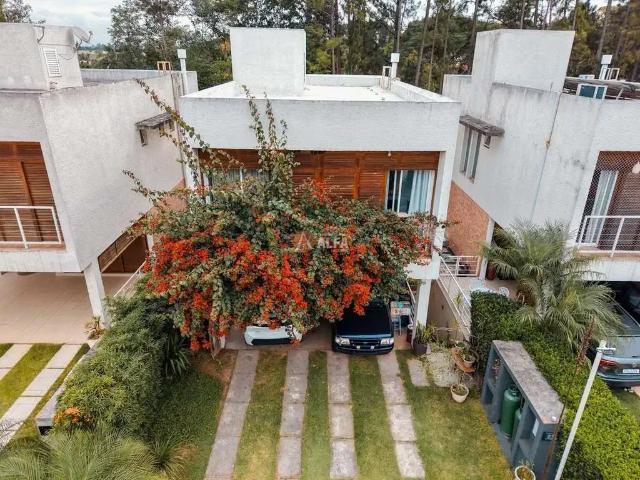 Casa / Sobrado para Venda em Cotia/SP Granja Viana II 3 Quartos