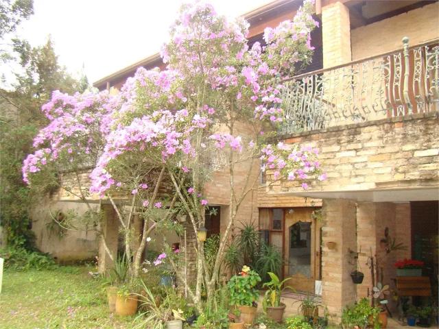 Casa / Sobrado para Venda em Cotia/SP Granja Viana II 3 Quartos