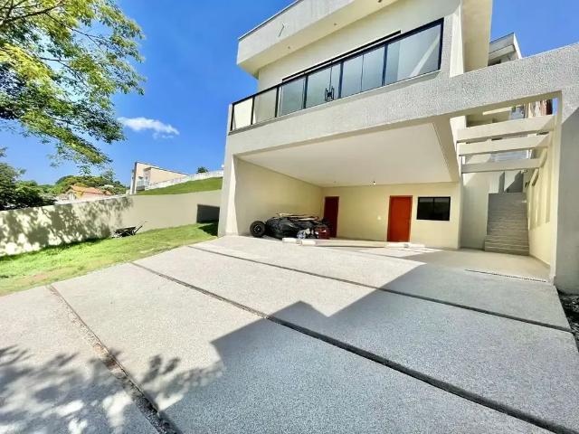 Casa / Sobrado para Venda em Cotia/SP Jardim Caiapia 3 Quartos