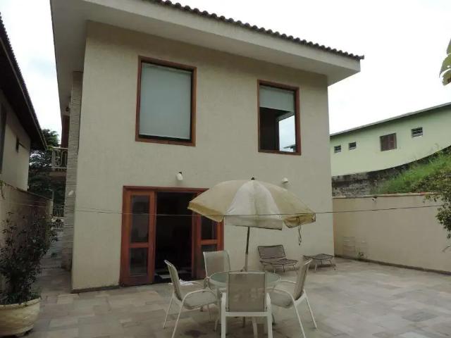 Casa / Sobrado para Venda em Cotia/SP Jardim da Glória 3 Quartos