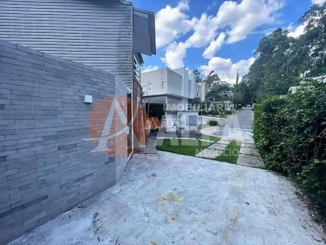 Casa / Sobrado para Venda em Cotia/SP Jardim das Paineiras 3 Quartos