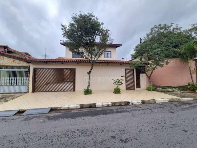 Casa / Sobrado para Venda em Cotia/SP Jardim dos Ipês 3 Quartos