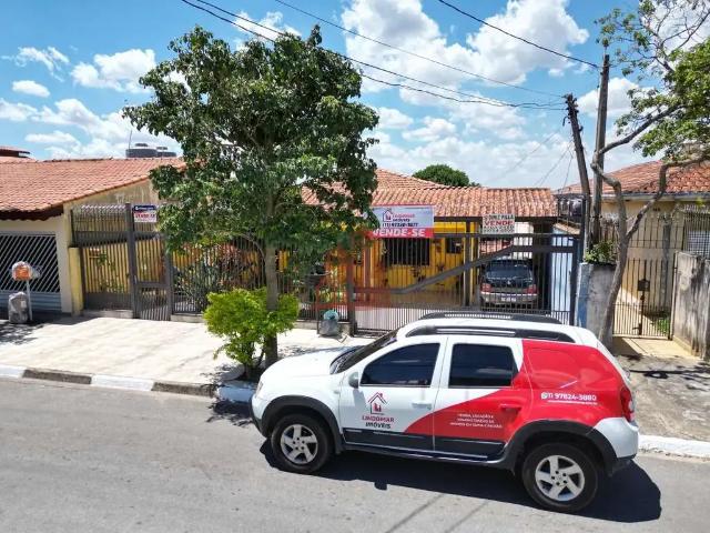 Casa / Sobrado para Venda em Cotia/SP Jardim dos Ipês 3 Quartos