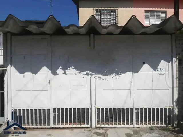 Casa / Sobrado para Venda em Cotia/SP Jardim Lambreta 3 Quartos
