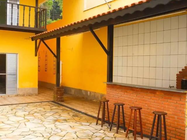 Casa / Sobrado para Venda em Cotia/SP Jardim Miranda 5 Quartos