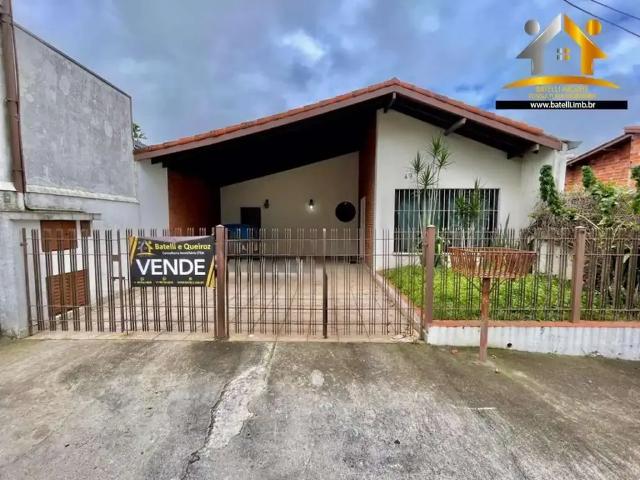 Casa / Sobrado para Venda em Cotia/SP Jardim Monte Santo 3 Quartos