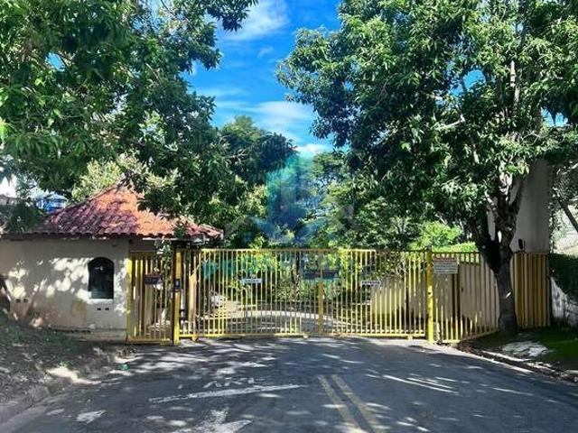 Casa / Sobrado para Venda em Cotia/SP Jardim Nomura