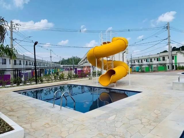 Casa / Sobrado para Venda em Cotia/SP Jardim Petrópolis 2 Quartos